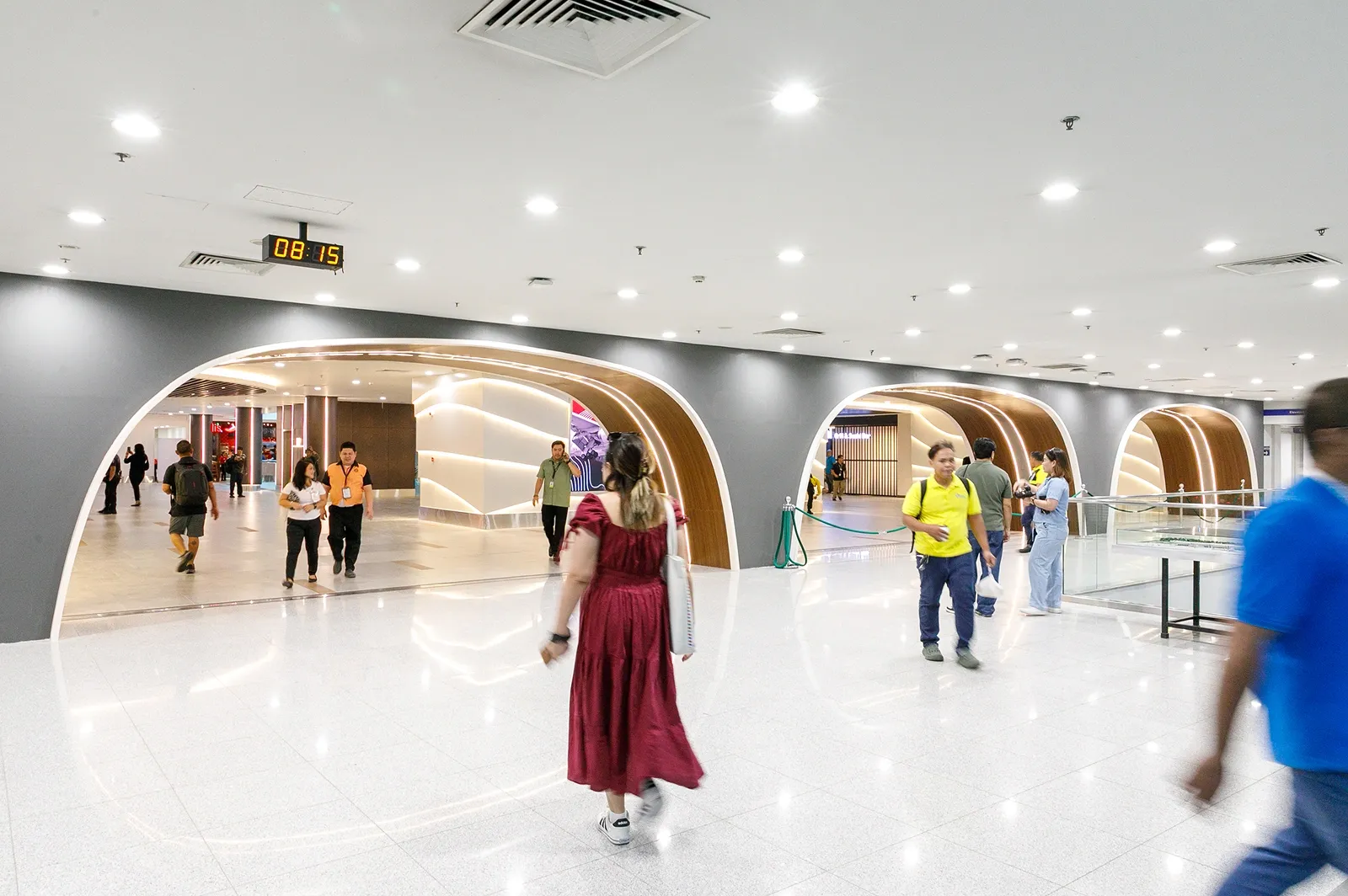 NAIA opens modern 6,000-sqm Food Hall at Terminal 3 to enhance ...